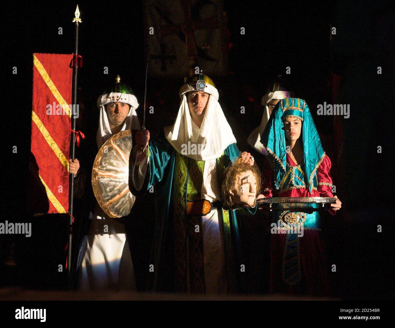 Medieval noble family hi-res stock photography and images - Alamy