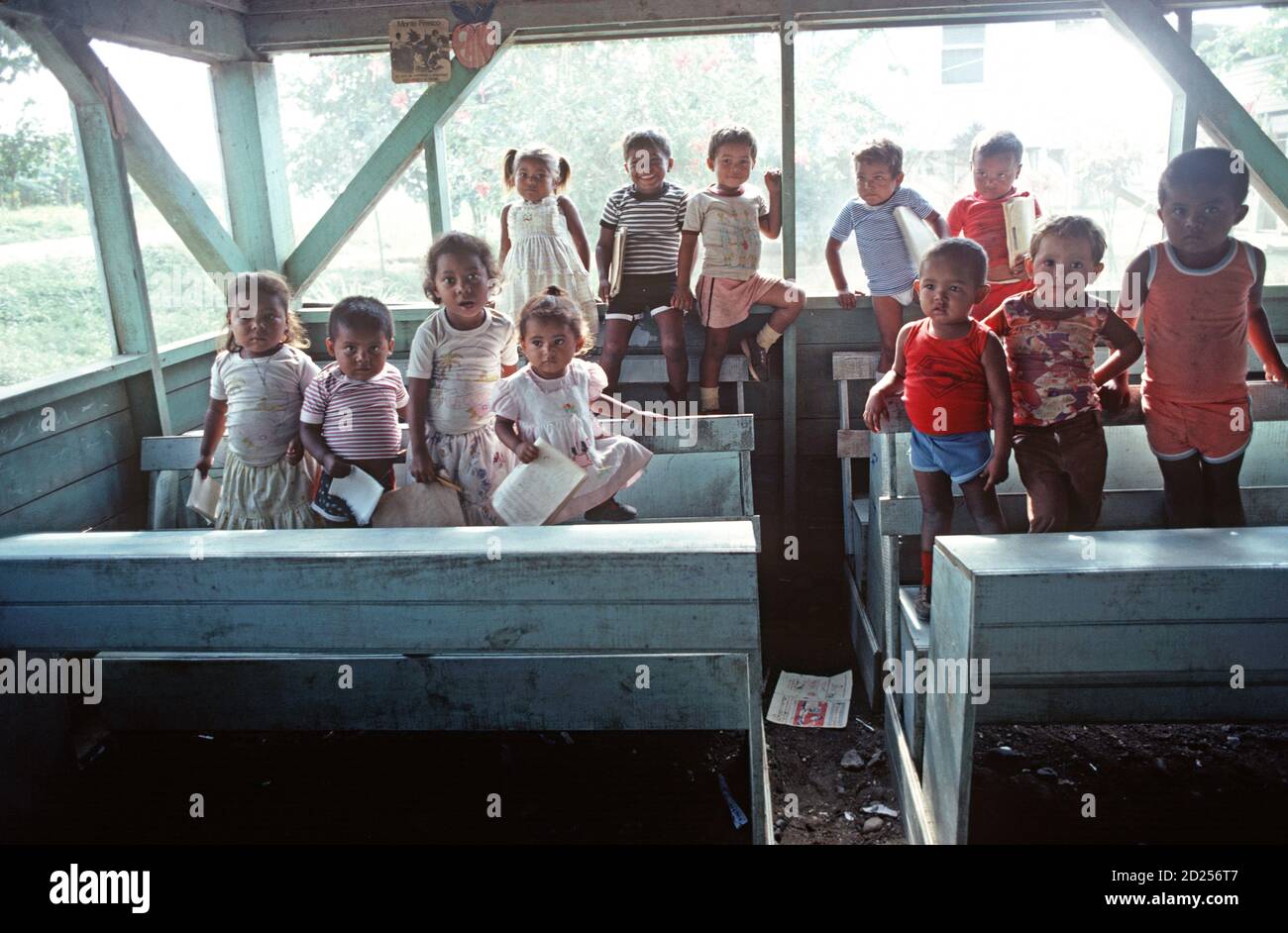 Honduras school 1980s hi-res stock photography and images - Alamy