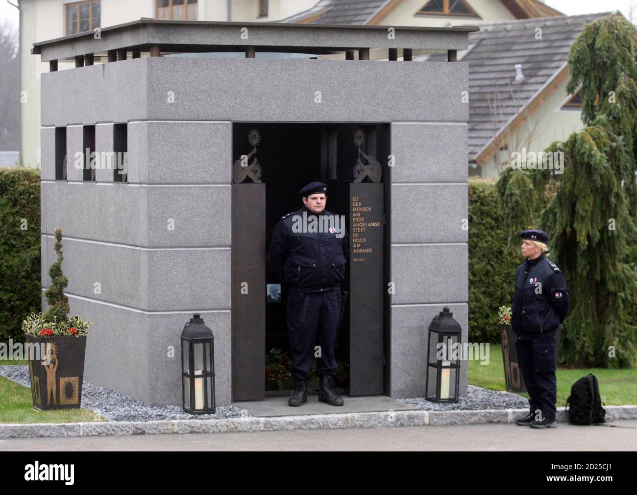 Friedrich karl flick hi-res stock photography and images - Alamy