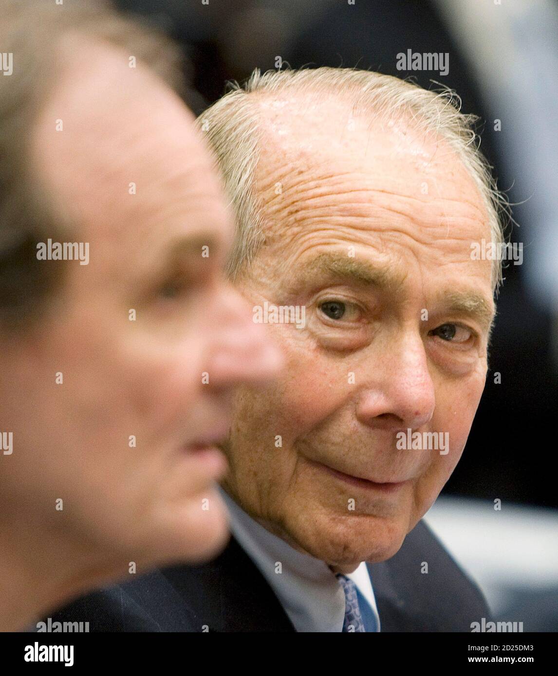 Maurice greenberg, aig hi-res stock photography and images - Alamy