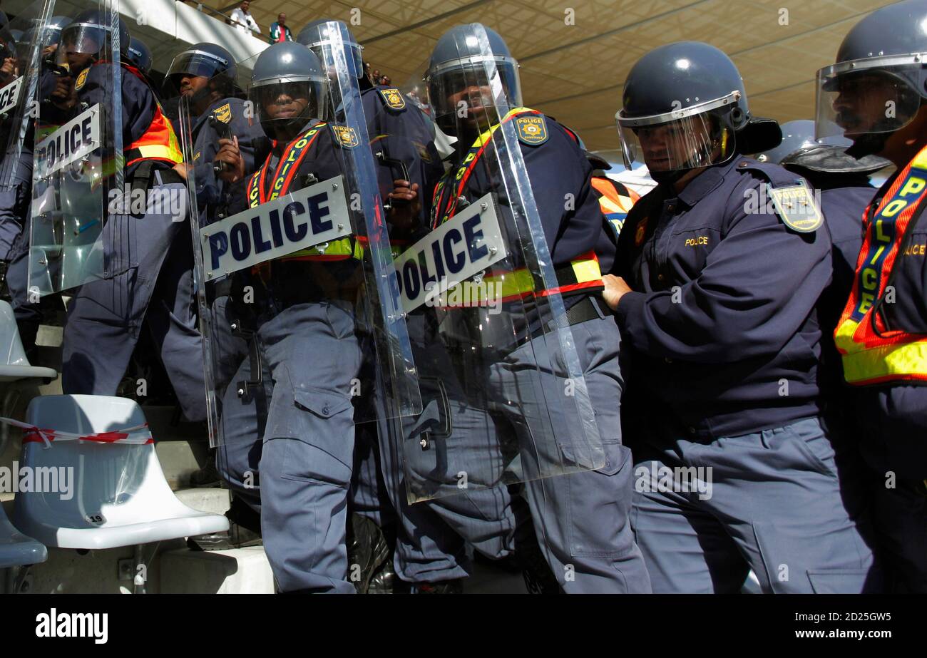 South africa stadium security hi-res stock photography and images - Alamy