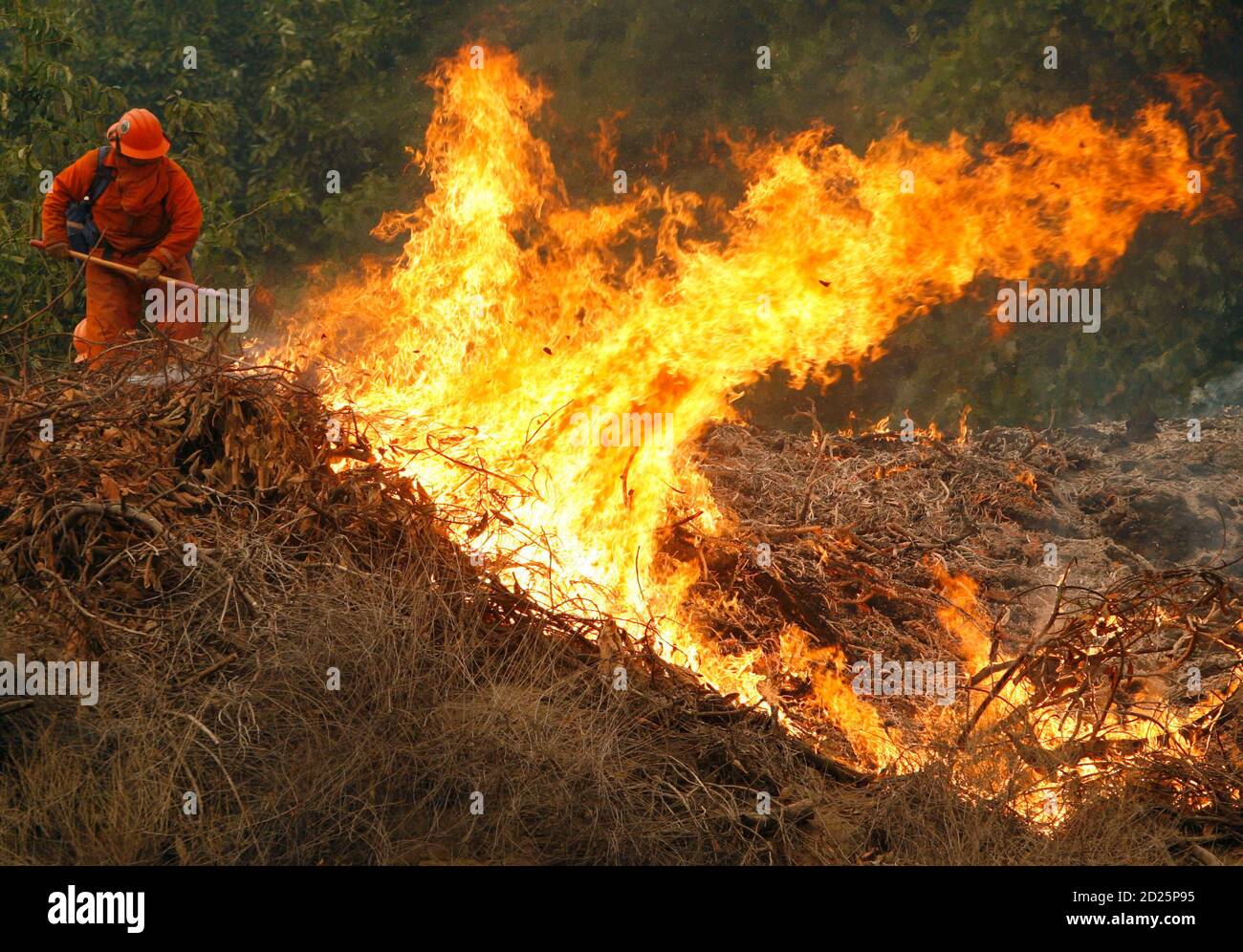 San diego fire department emergency hi-res stock photography and images ...