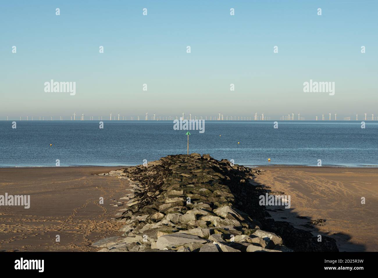 Rhyl beach hi-res stock photography and images - Alamy