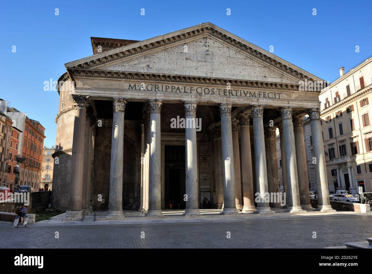 Pantheon rome exterior hi-res stock photography and images - Alamy