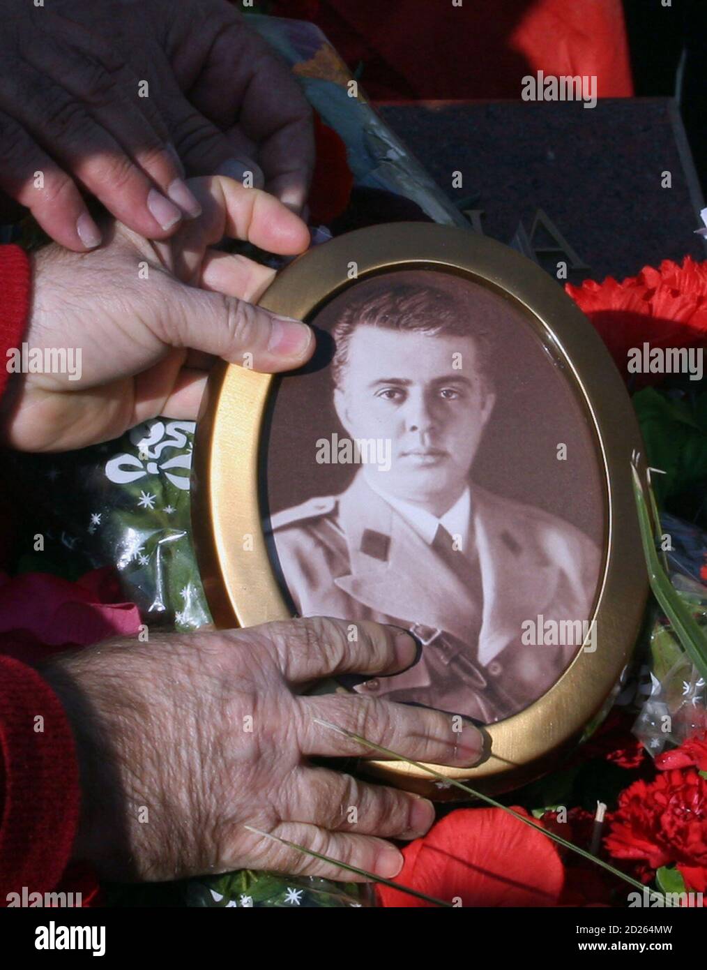 Enver hoxha tomb hi-res stock photography and images - Alamy