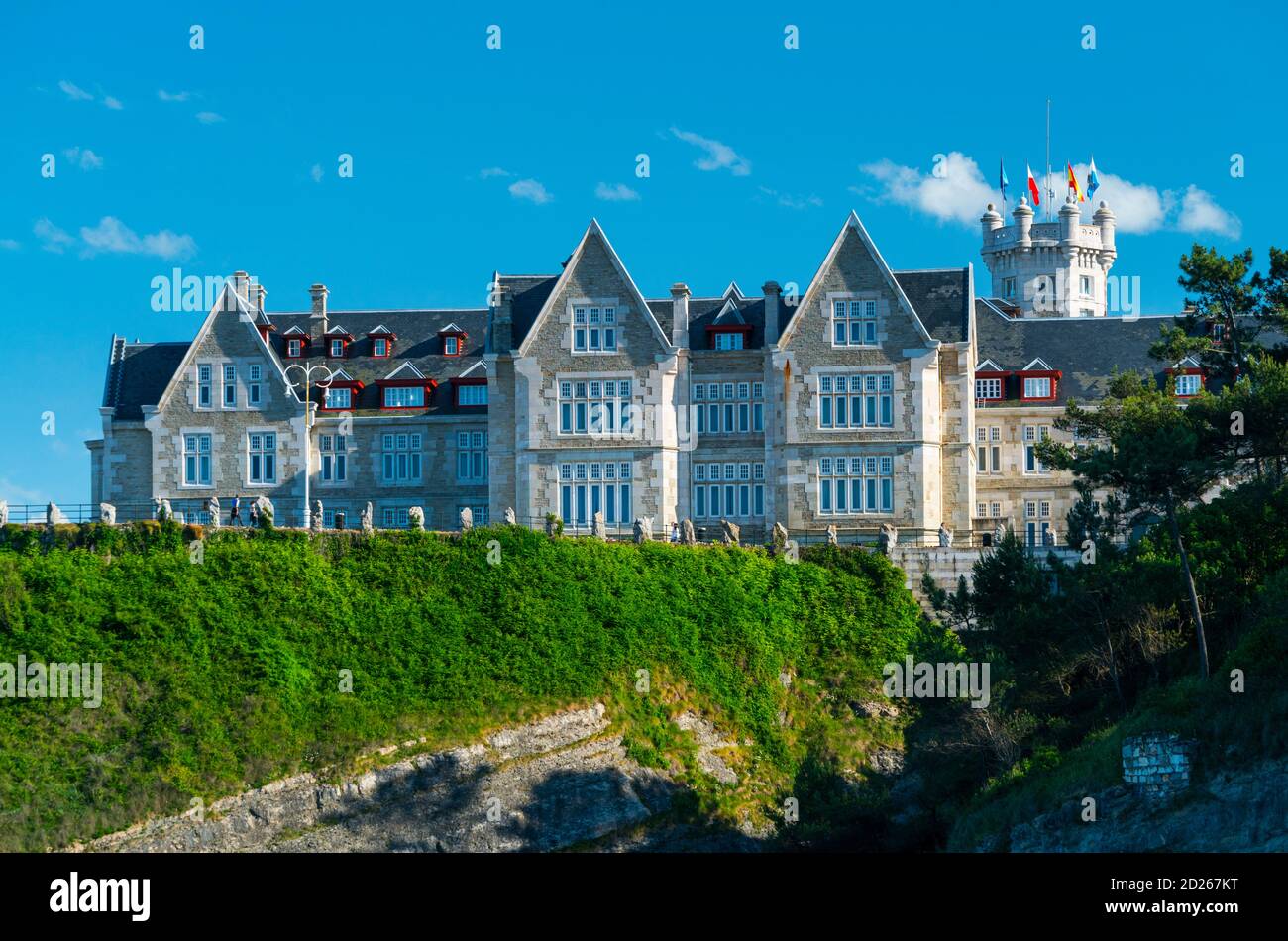 Magdalena Peninsula and Palace, Santander Bay, Santander, Cantabria ...
