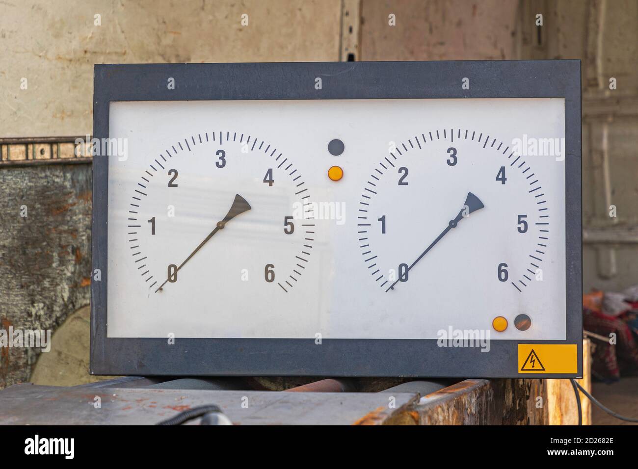 Two Gauges Scale Industrial Testing Equipment Stock Photo - Alamy