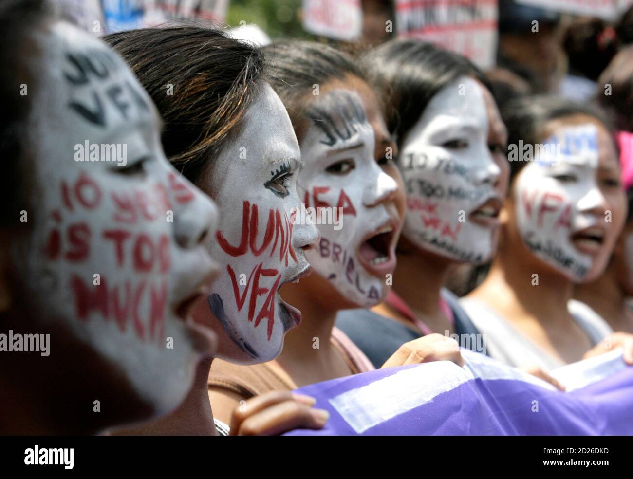 Manila philippines 2000 protest hi-res stock photography and images - Alamy