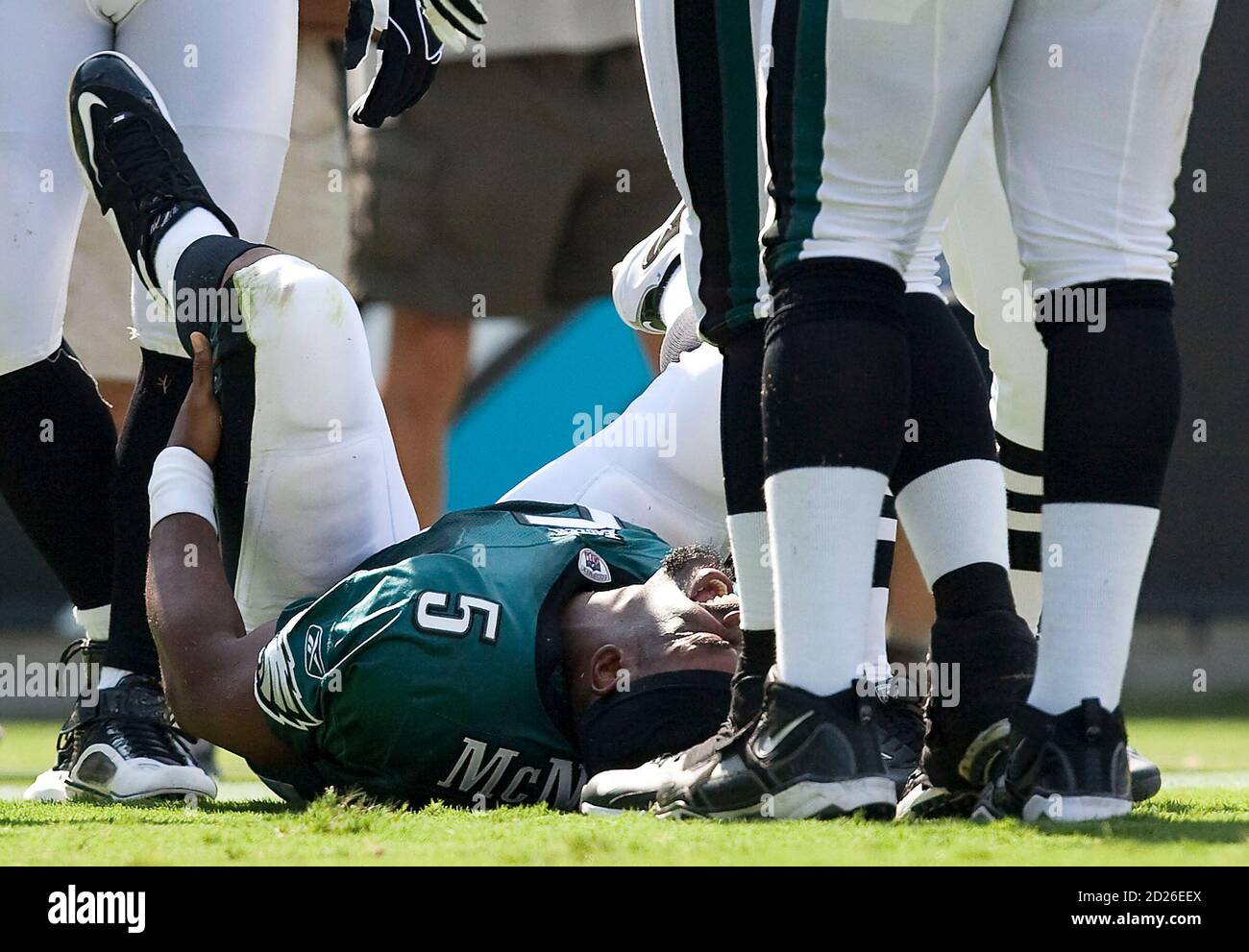 Donovan mcnabb eagles hi-res stock photography and images - Alamy