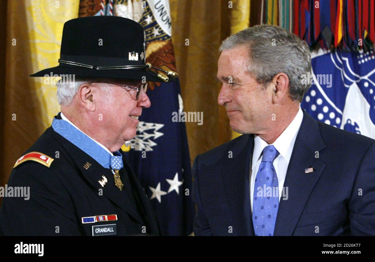 Col bruce crandall hi-res stock photography and images - Alamy