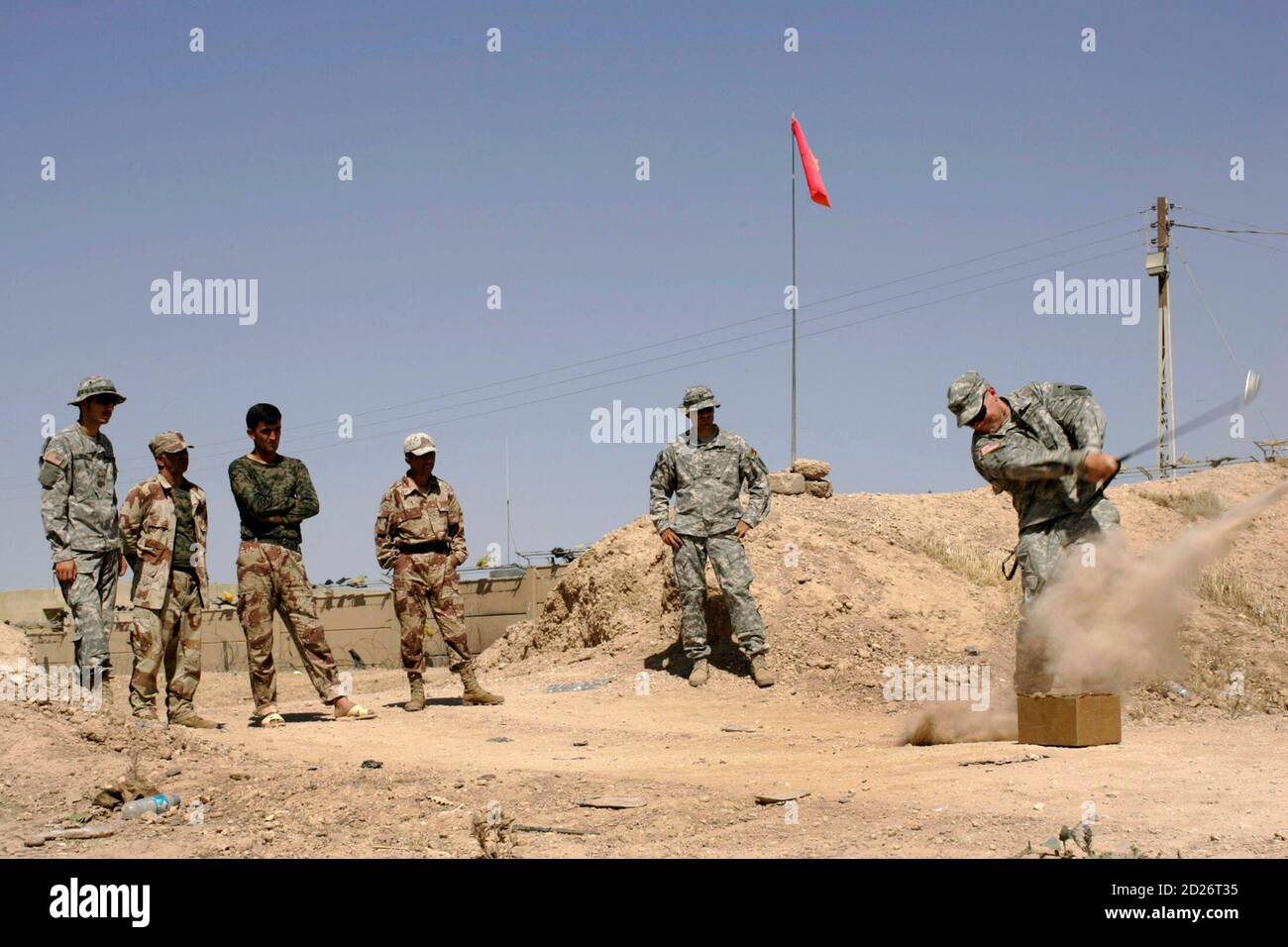 Middle east golf army hi-res stock photography and images - Alamy