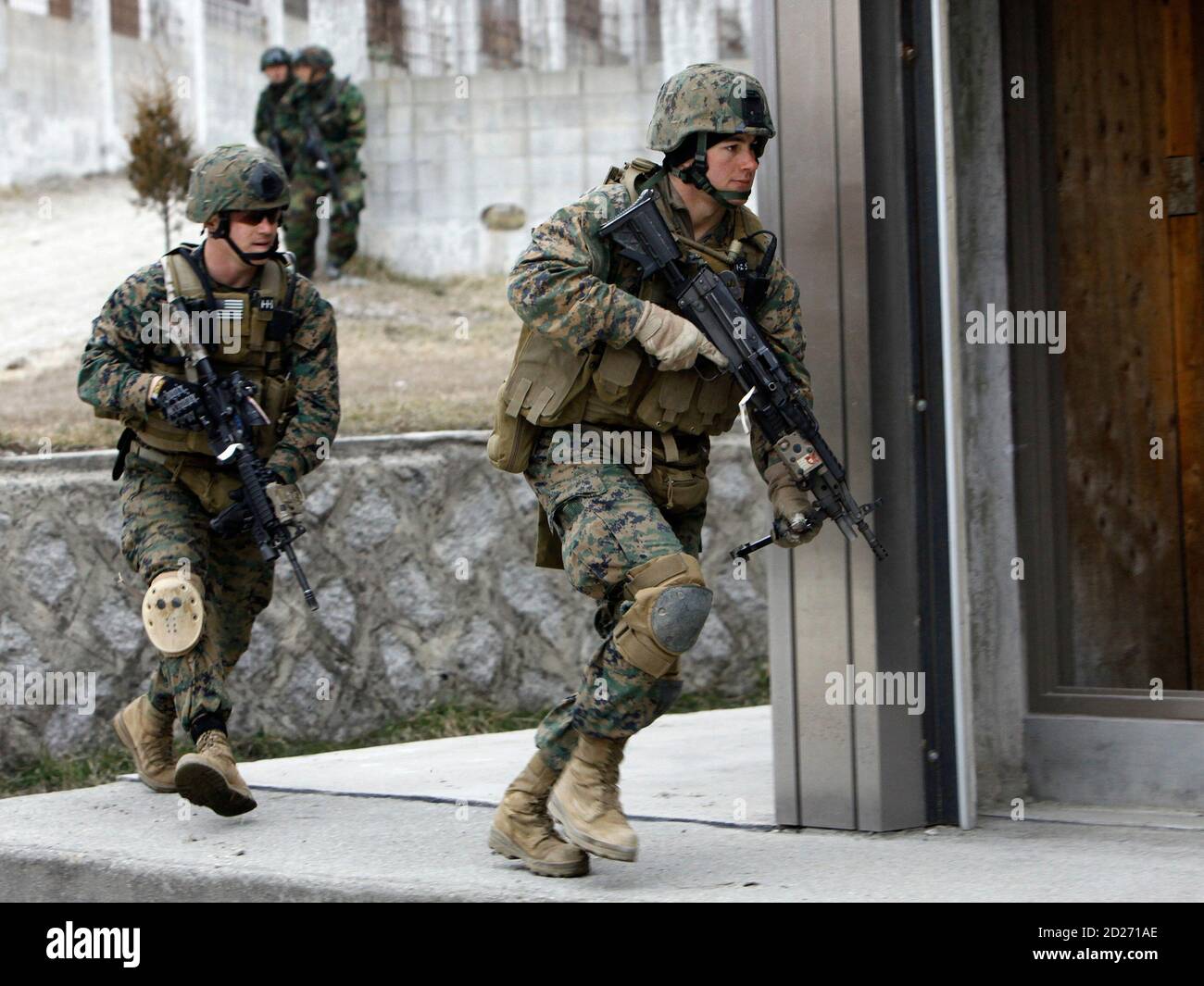 Battle of okinawa marine hi-res stock photography and images - Alamy