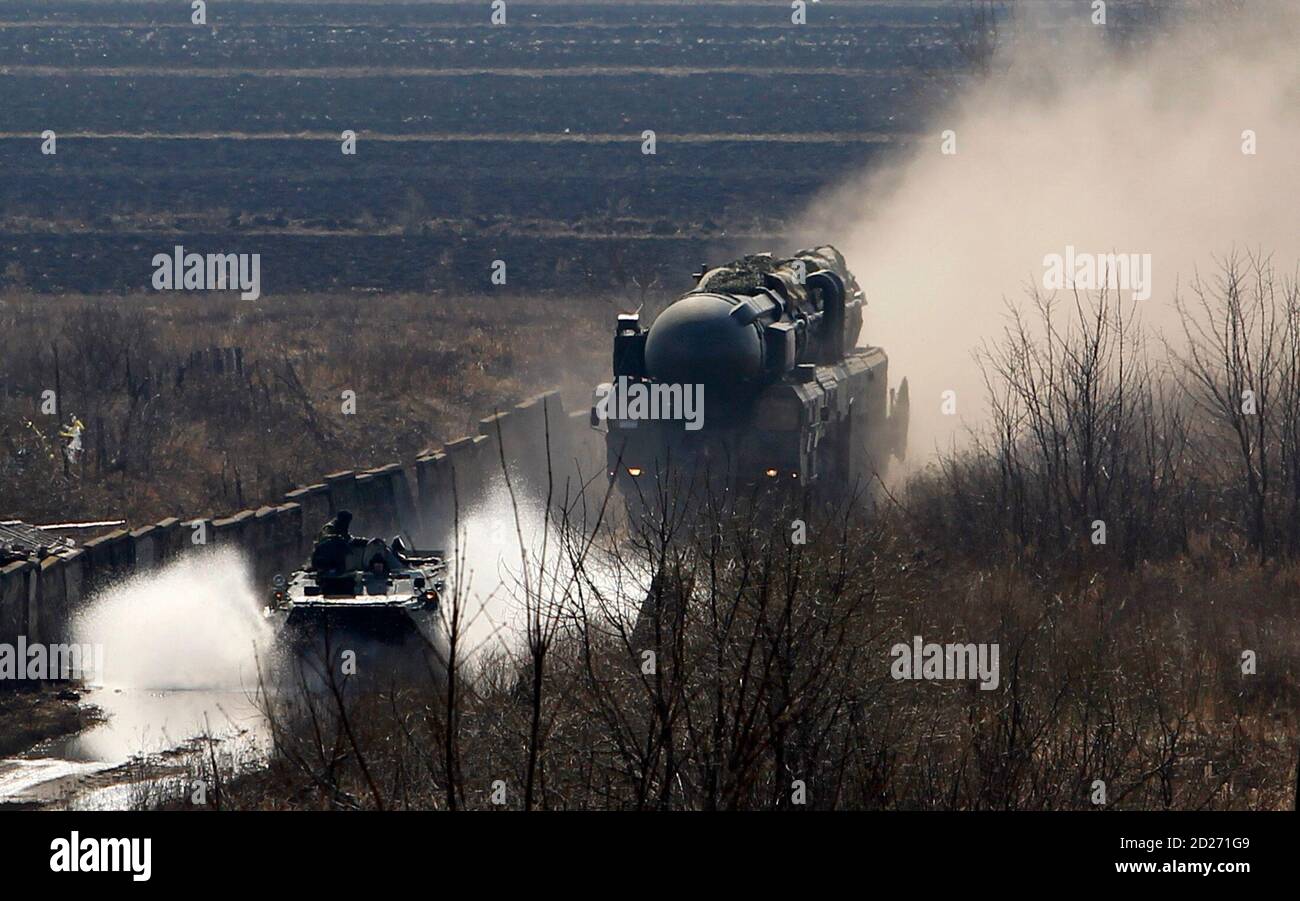 Topol missile hi-res stock photography and images - Alamy