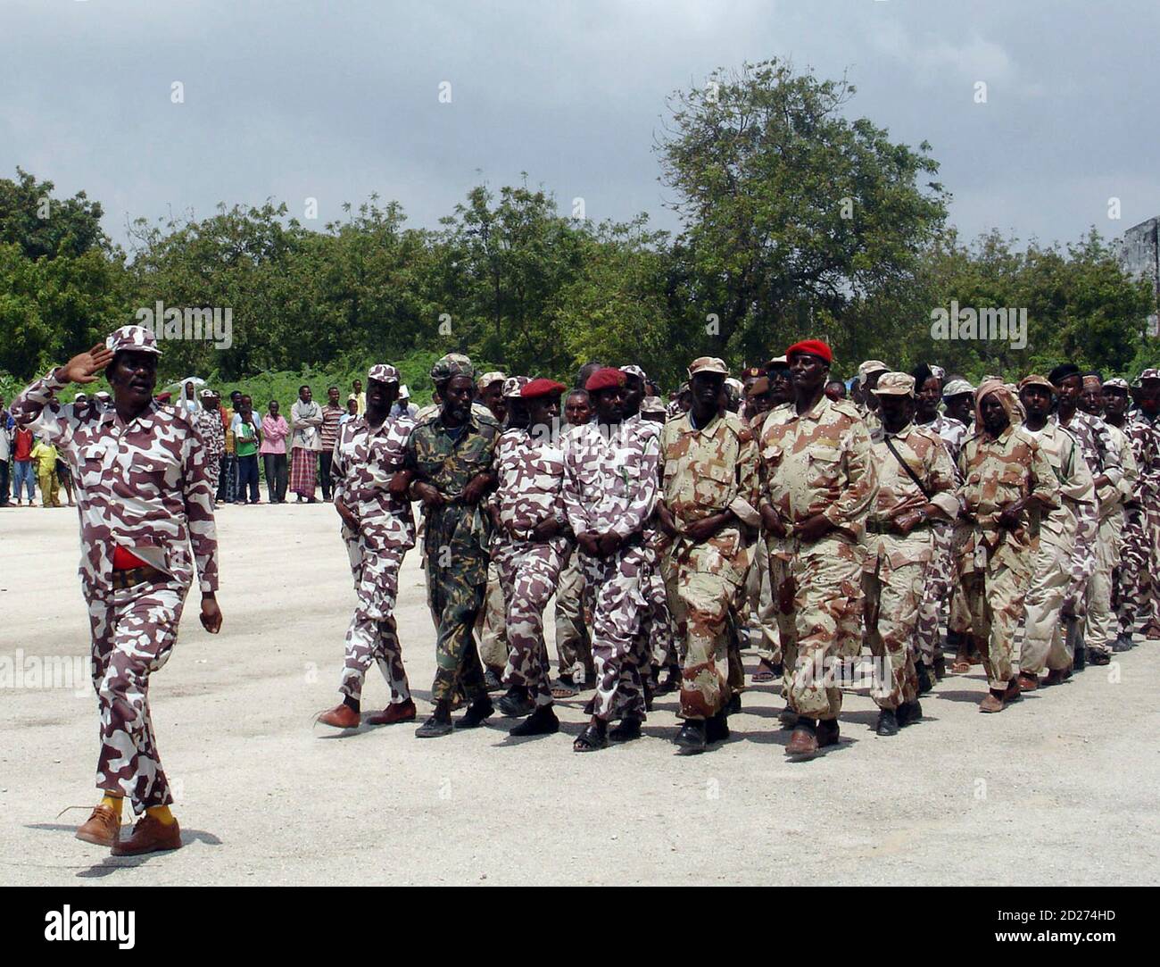 Somalia army hi-res stock photography and images - Alamy