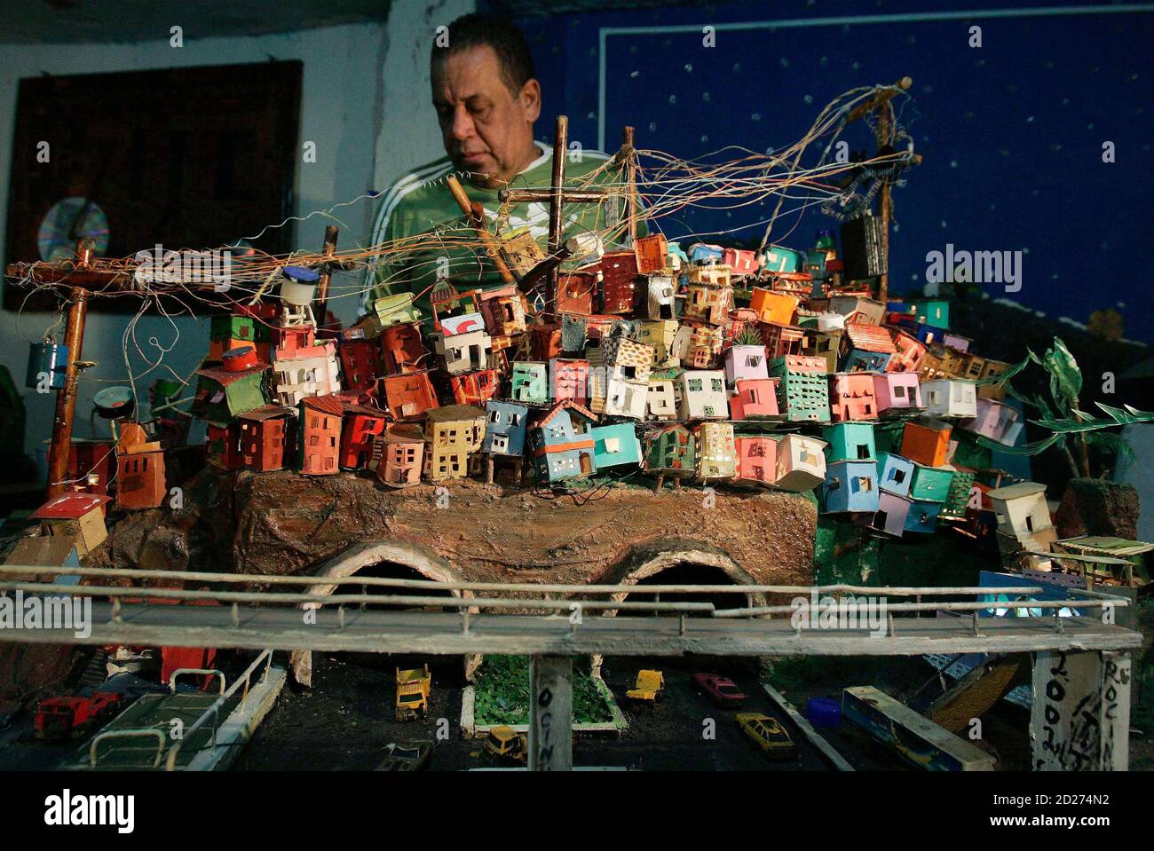 Brazil slum children work hi-res stock photography and images - Alamy