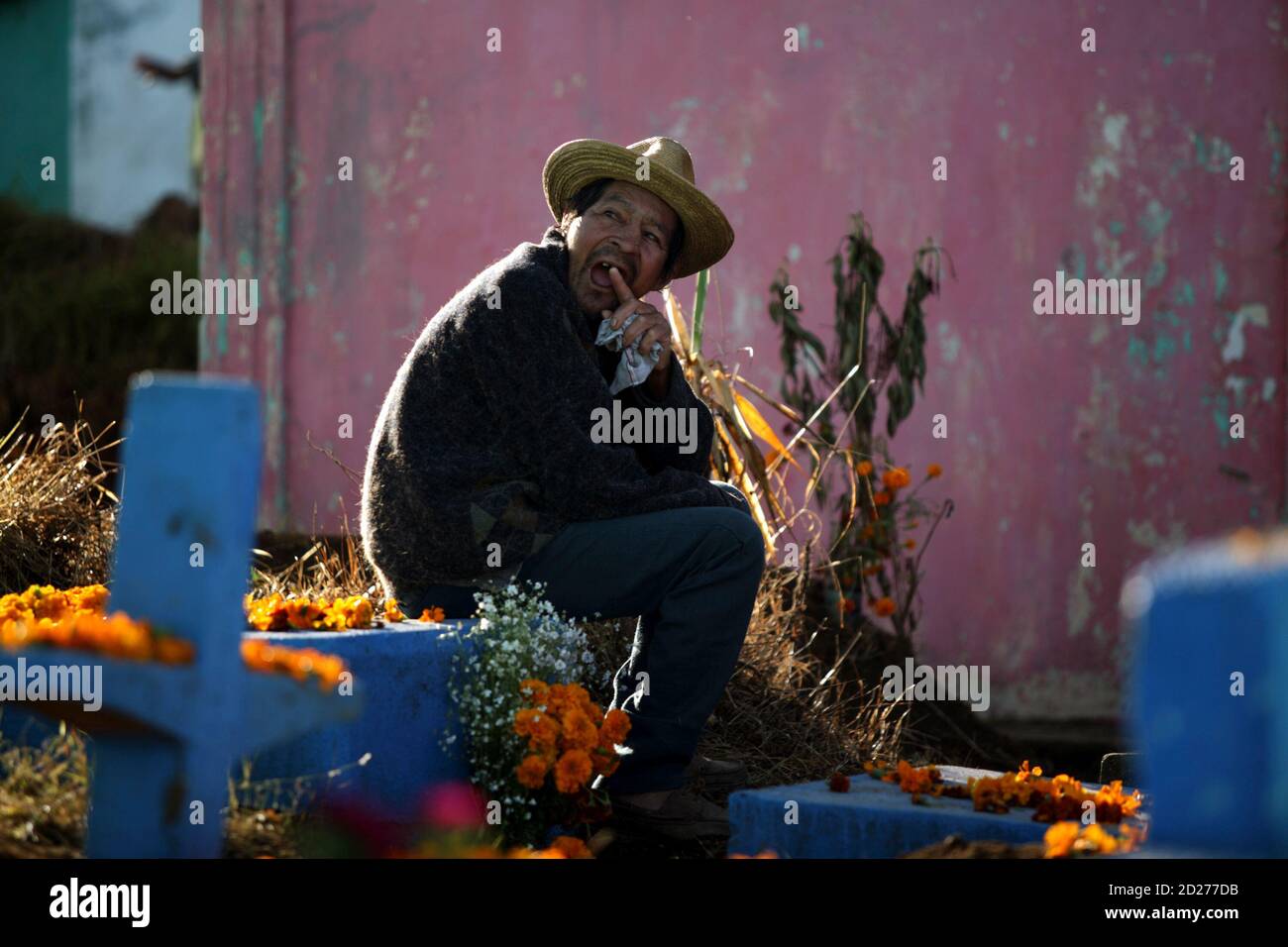 Guatemala day dead celebrations in hi-res stock photography and images ...