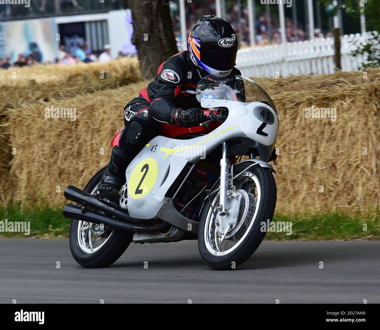 Alan Cathcart, Honda RC181, Classic racing motorcycles, Goodwood ...