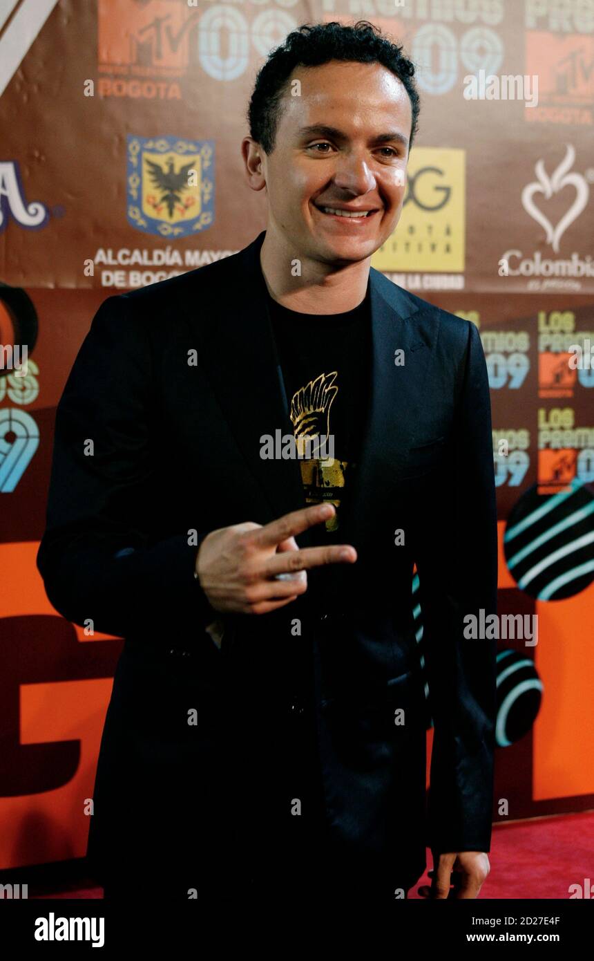 Fonseca Singer High Resolution Stock Photography and Images - Alamy