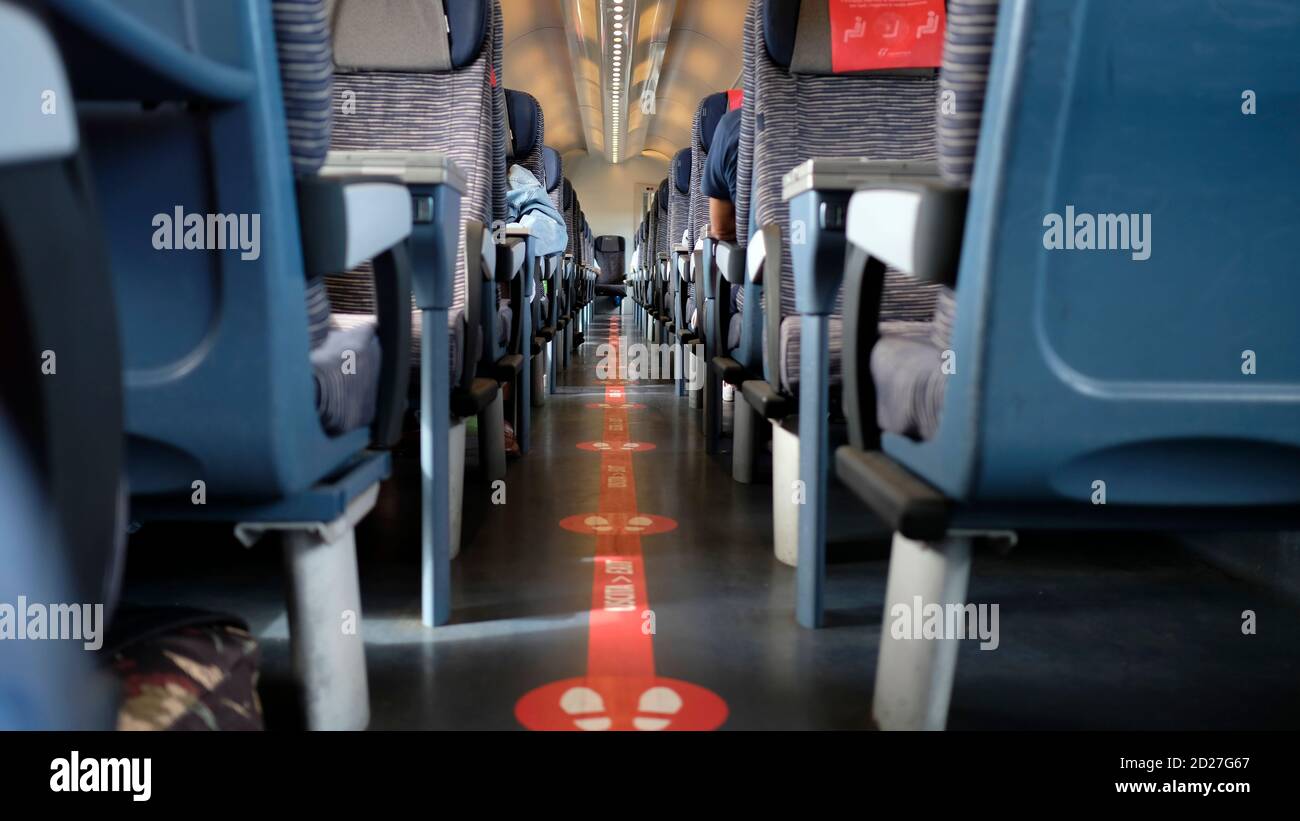 The Italian high speed train Frecciabianca Stock Photo - Alamy