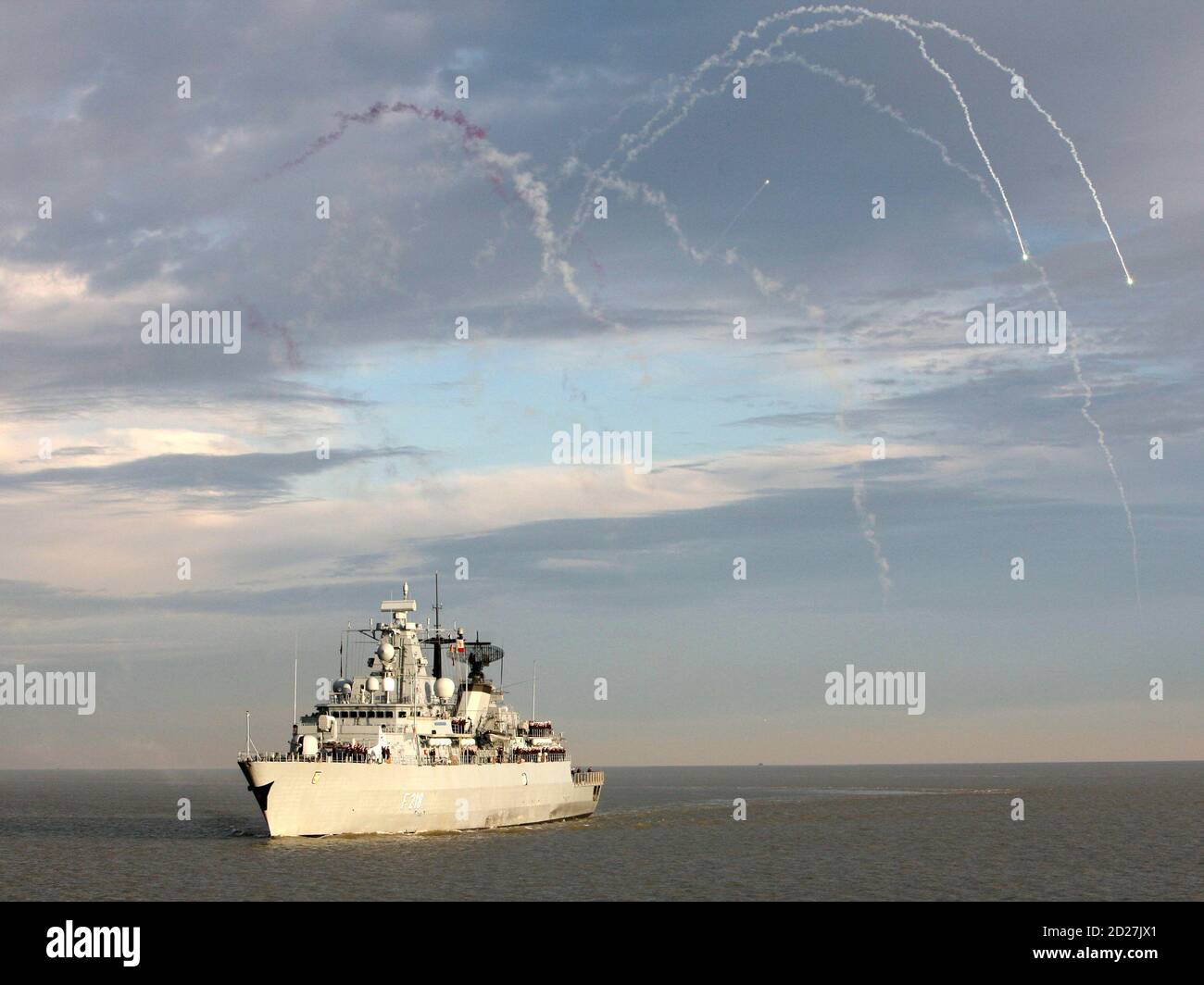German frigate f218 mecklenburg vorpommern hi-res stock photography and ...