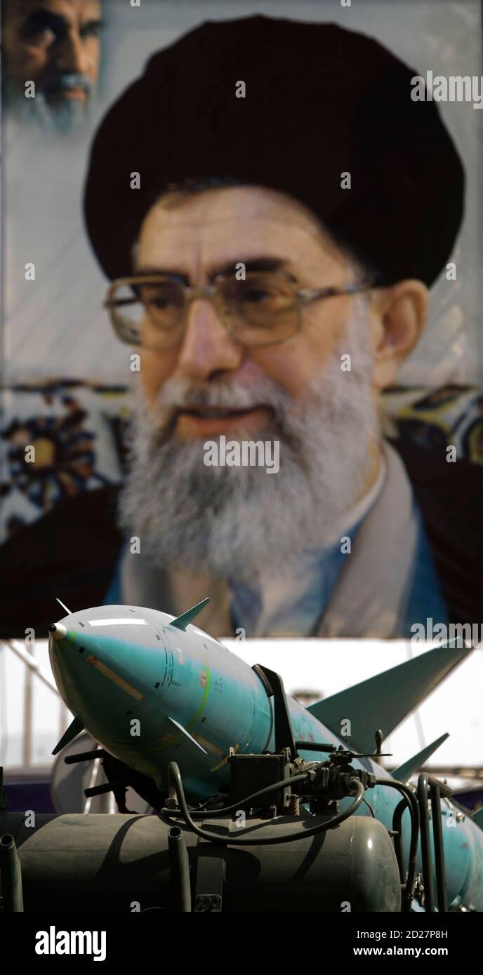 Ayatollah Ali Khamenei Portrait High Resolution Stock Photography and ...