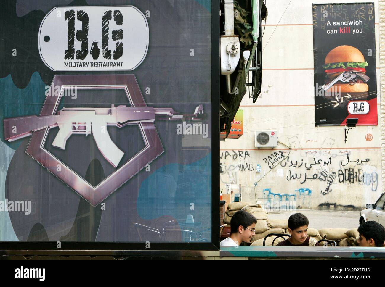 Fast food restaurant beirut lebanon hi-res stock photography and images ...