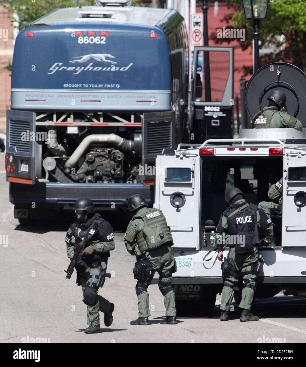 Police officers from swat team hi-res stock photography and images - Alamy