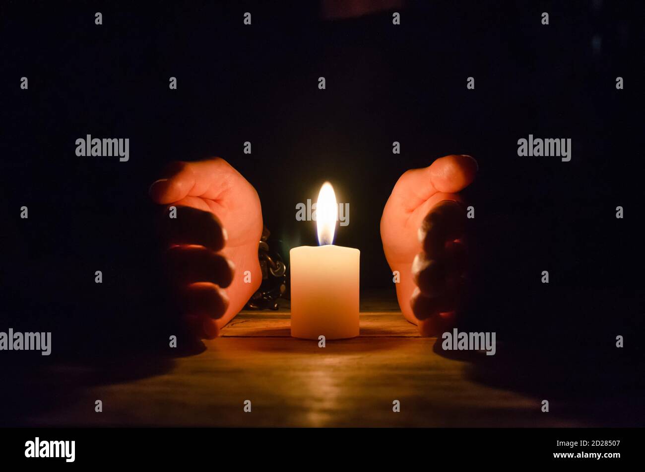 Hand wrapped around finger hi-res stock photography and images - Alamy