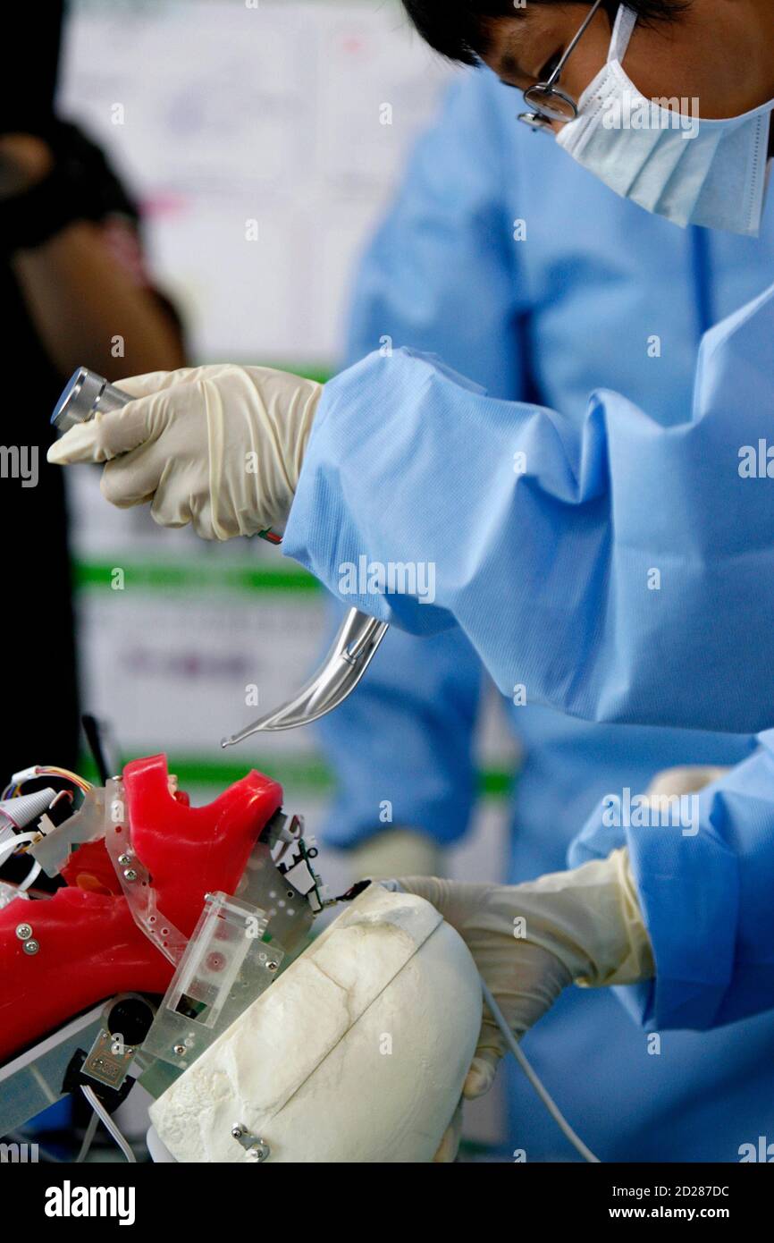 Robotic technology hi-res stock photography and images - Alamy