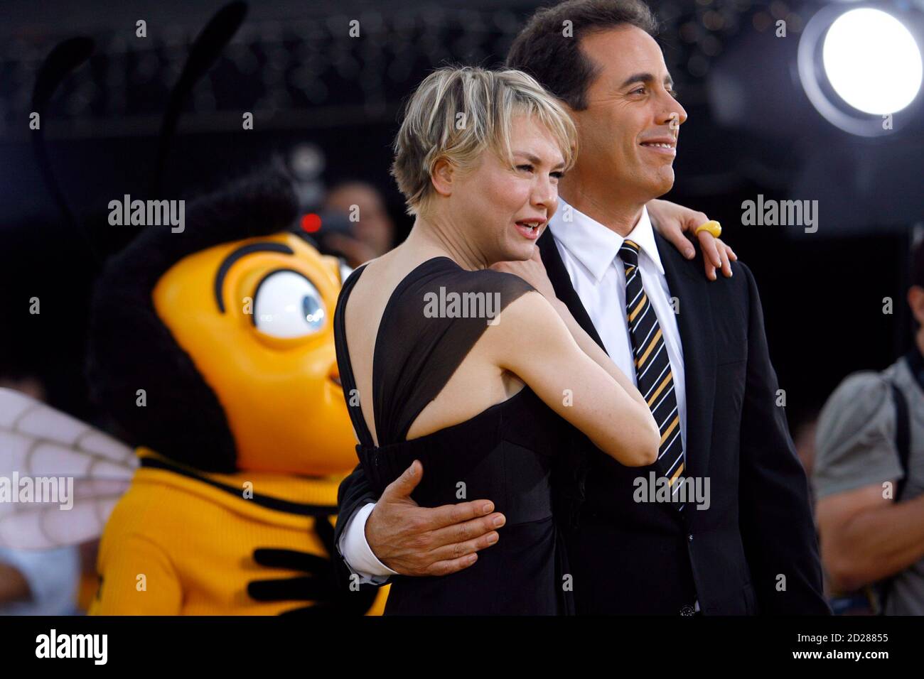 Renee and jerry seinfeld hi-res stock photography and images - Alamy