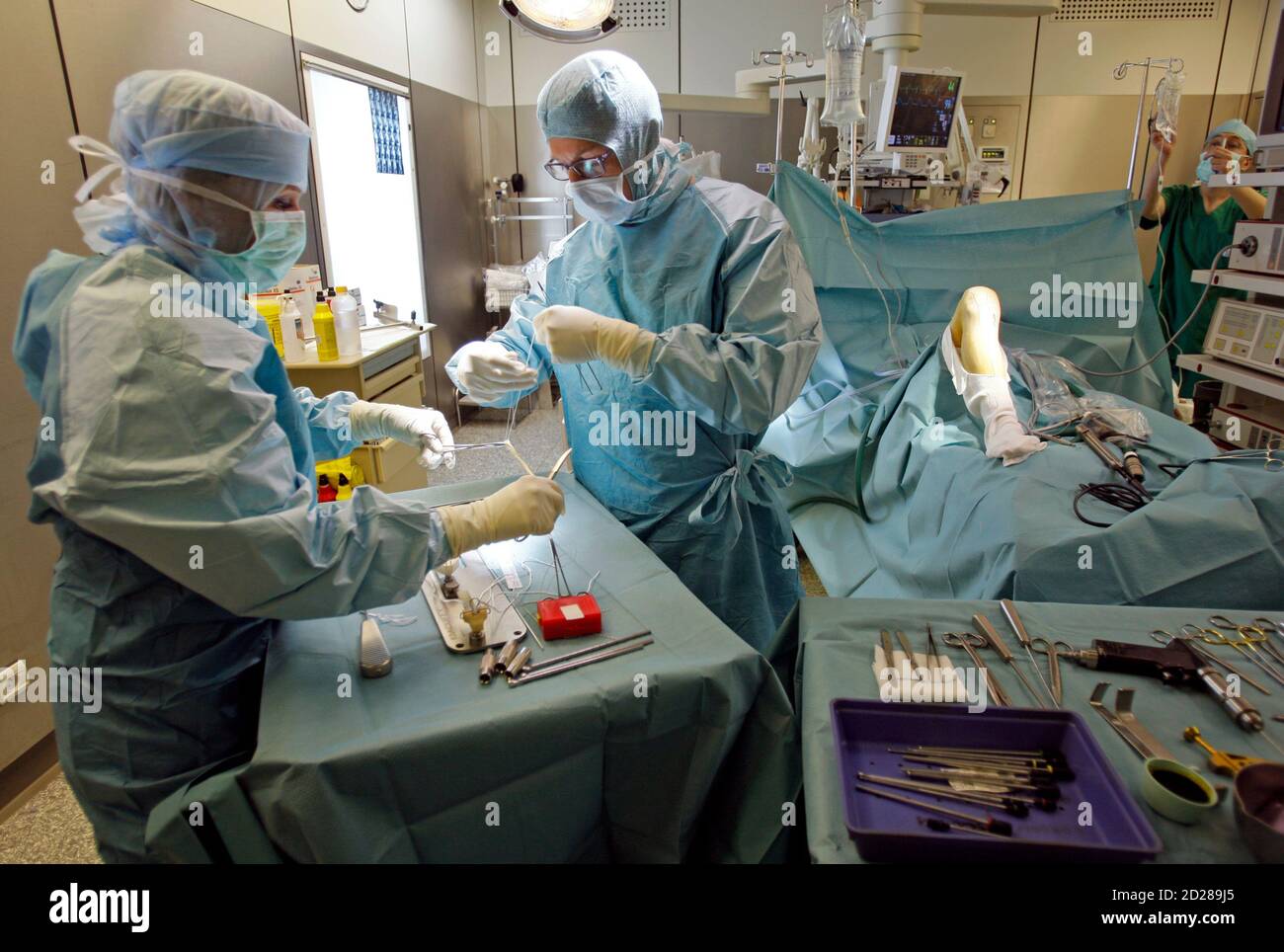 Arthroscopy knee hi-res stock photography and images - Alamy