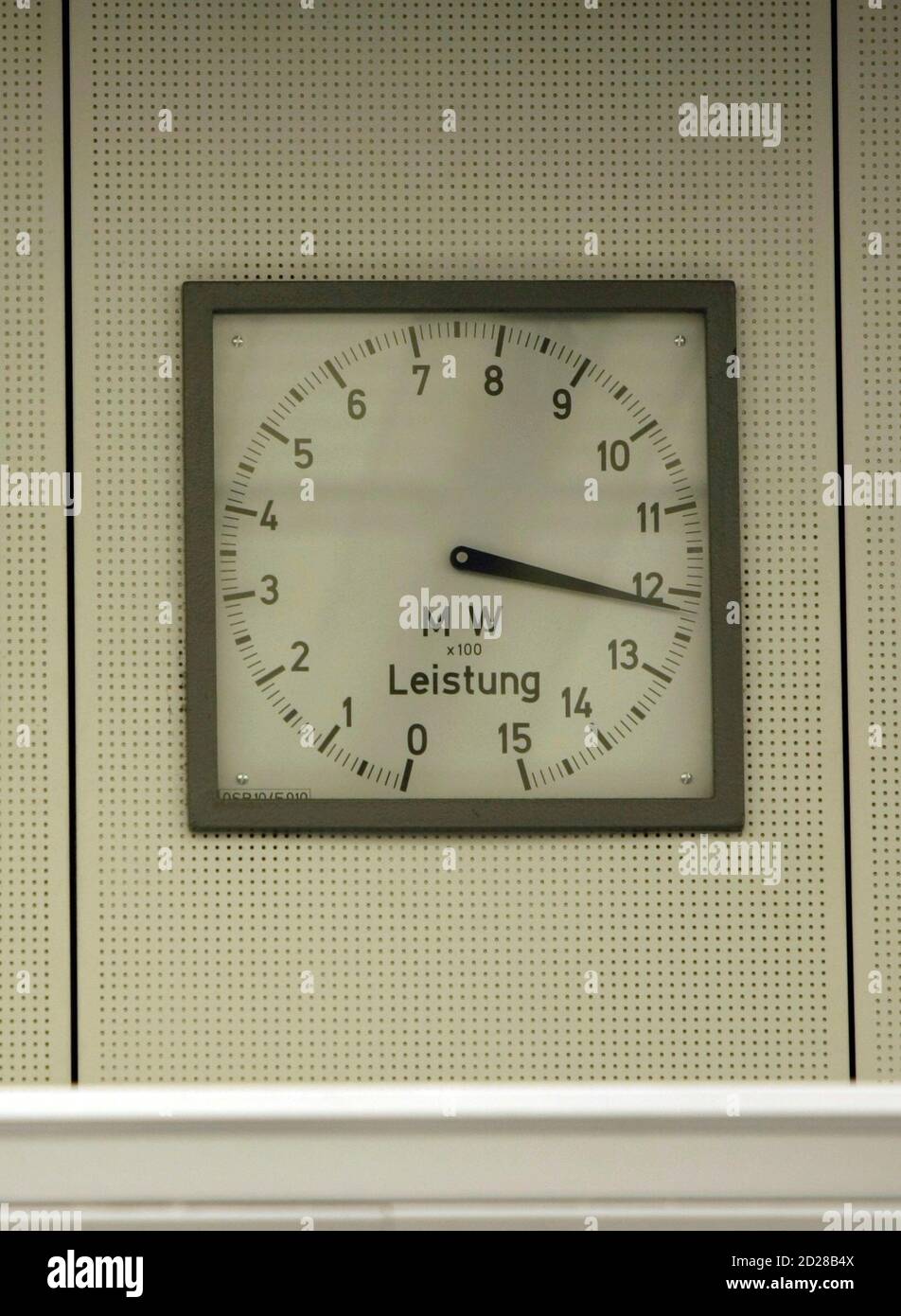 Uranium rods in a nuclear reactor hi-res stock photography and images ...