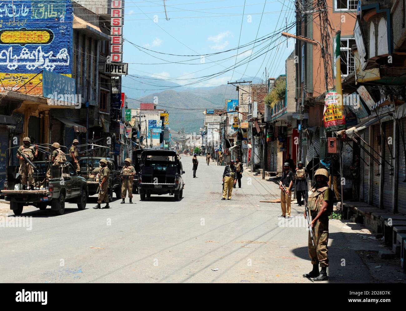 Mingora 2009 hi-res stock photography and images - Alamy