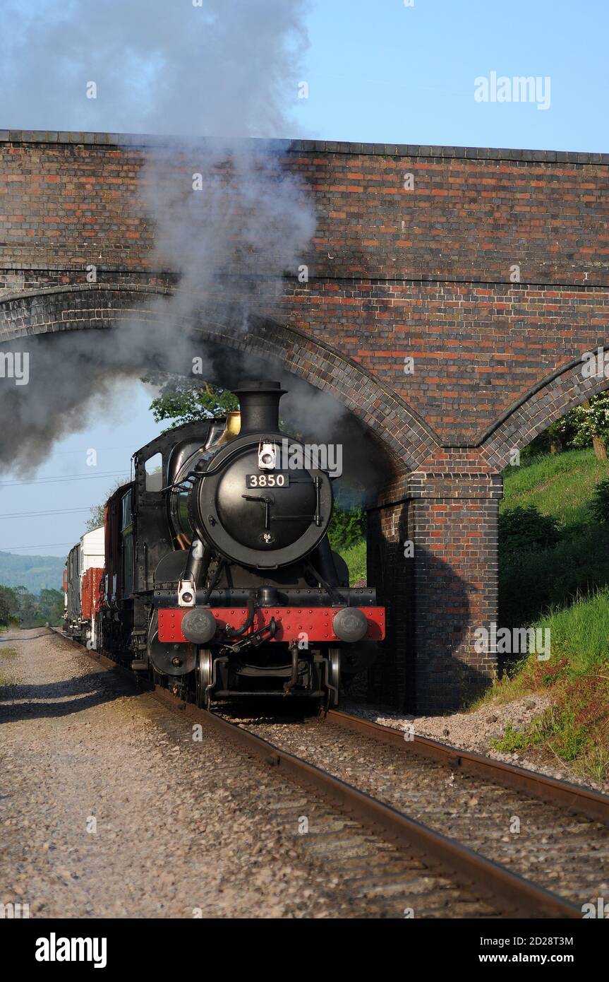 Dixton hi-res stock photography and images - Alamy