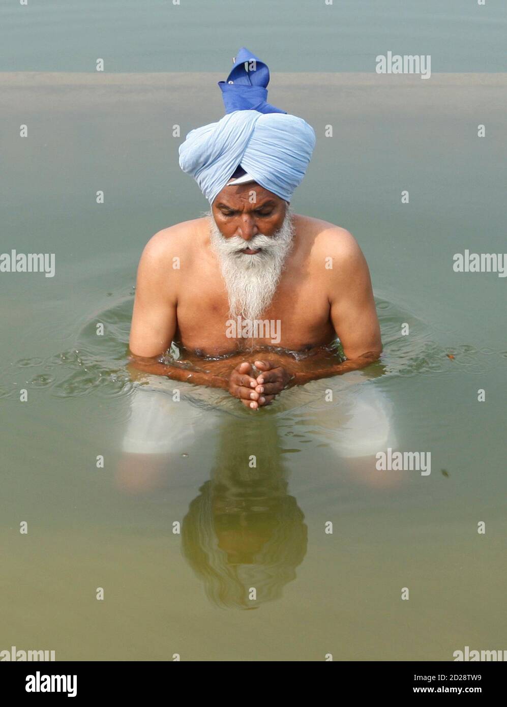 Sikh Prayers At The Temple High Resolution Stock Photography and Images ...