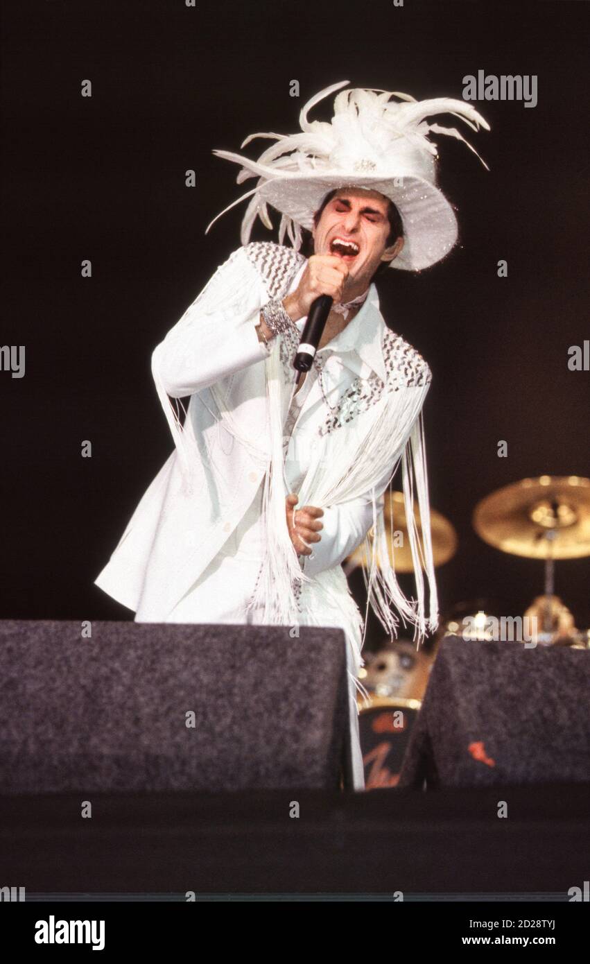 Perry Farrell, lead singer of Jane's Addiction performing at the ...