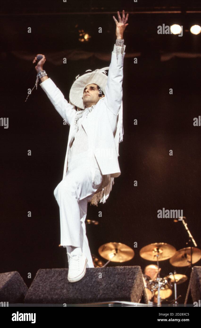 Perry Farrell, lead singer of Jane's Addiction performing at the ...