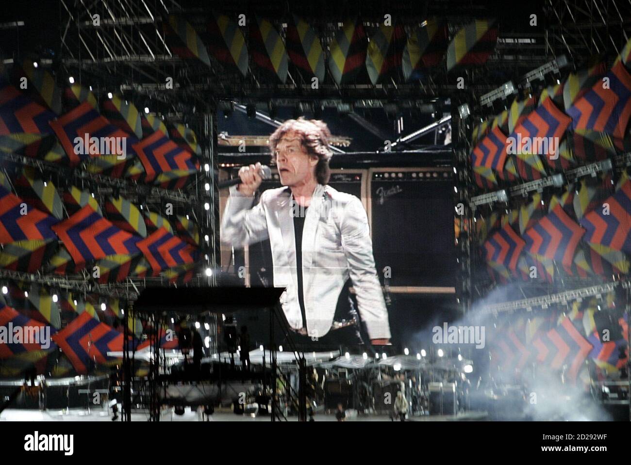 The rolling stones beach jagger hi-res stock photography and images - Alamy