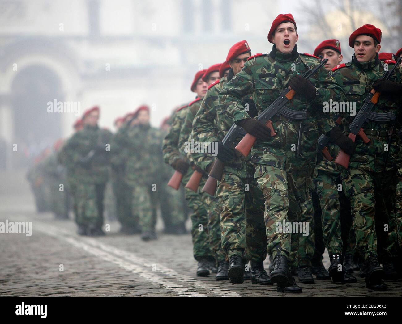 Military uniform beret religion camouflage hi-res stock photography and ...