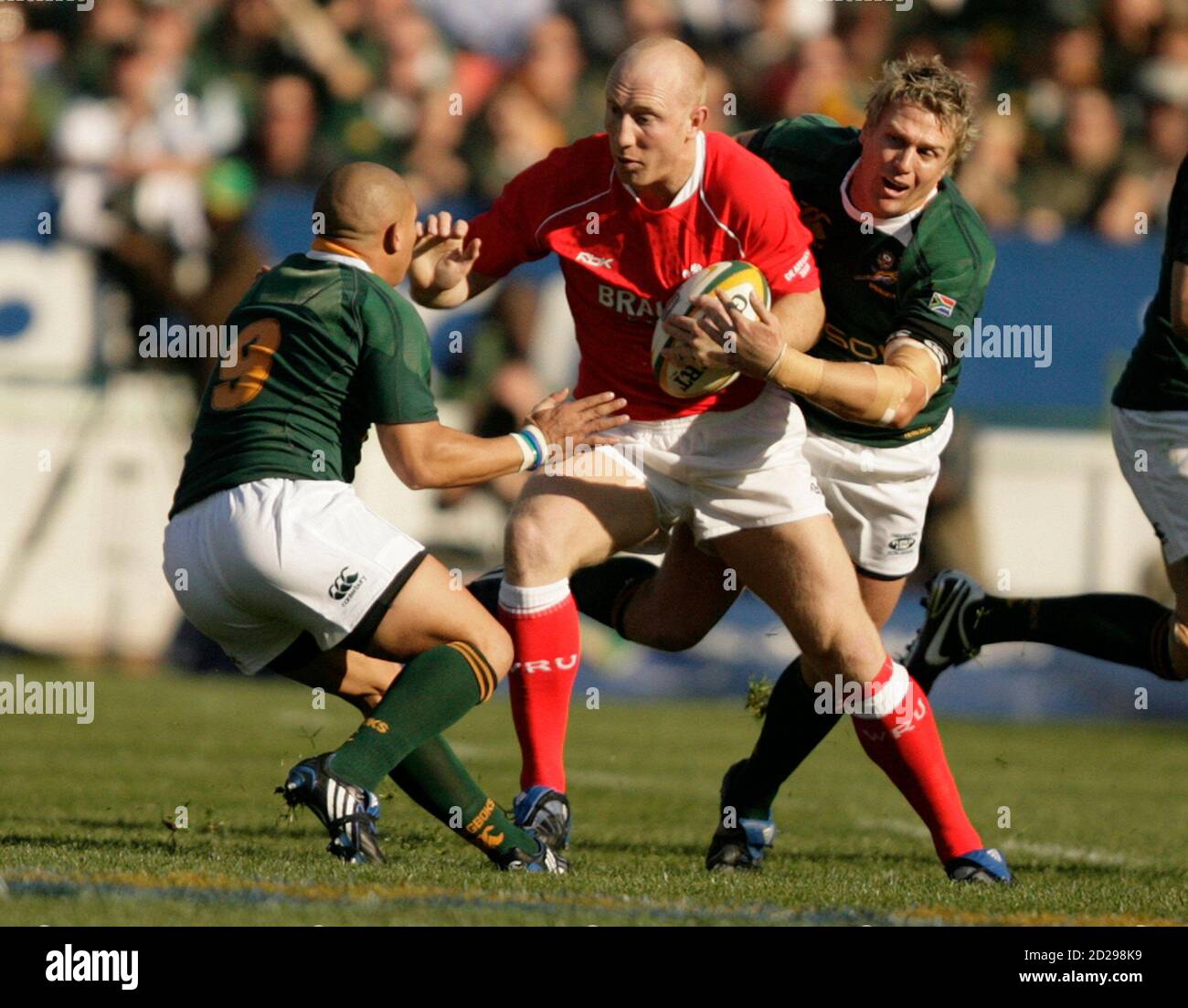 Tom shanklin hi-res stock photography and images - Alamy