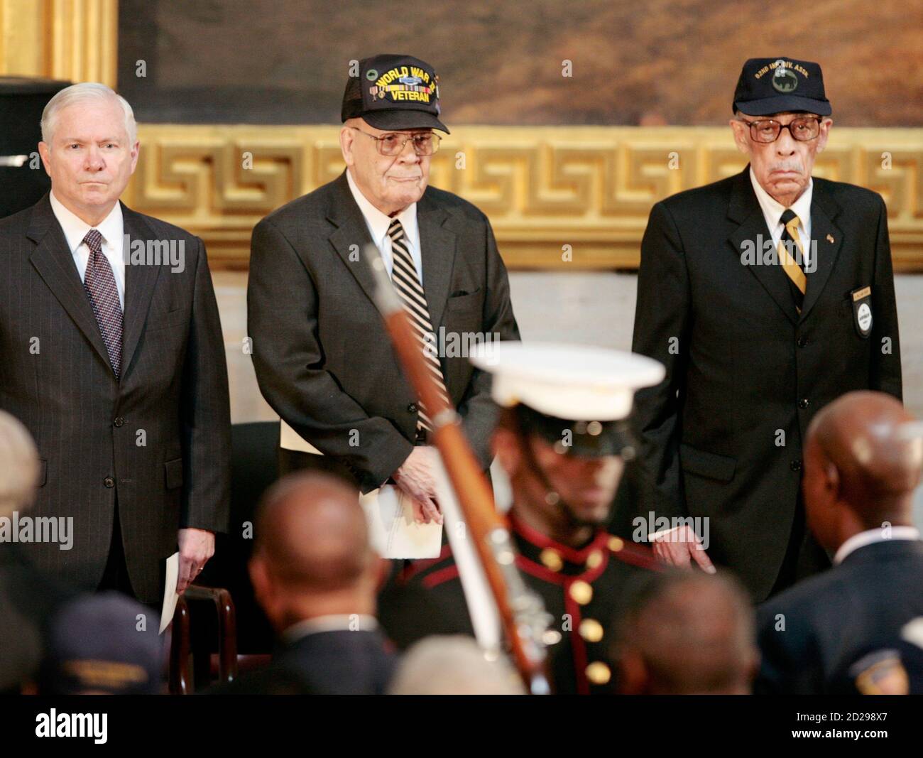 370th infantry hi-res stock photography and images - Alamy