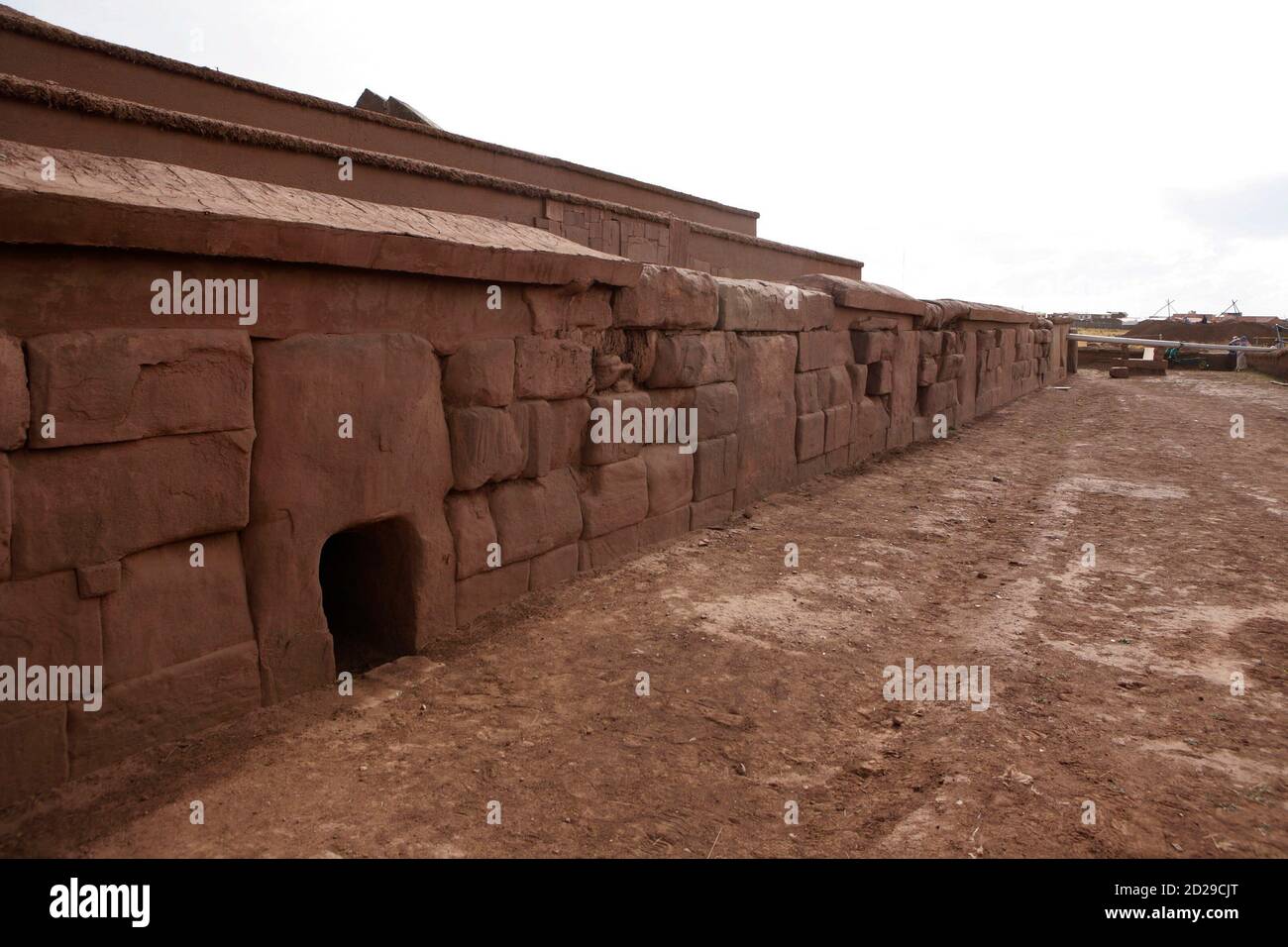 Human pyramid collapse hi-res stock photography and images - Alamy