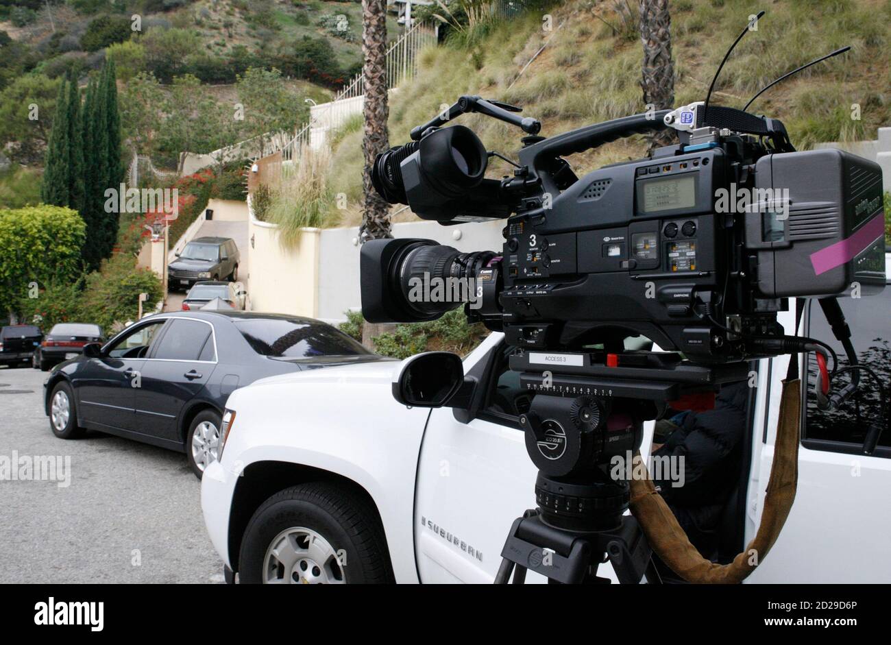 Autopsy tv hi-res stock photography and images - Alamy