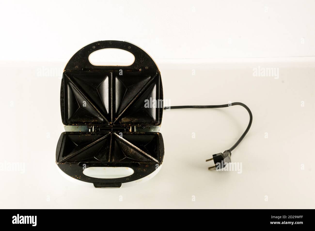 Vintage toaster isolated hi-res stock photography and images - Alamy