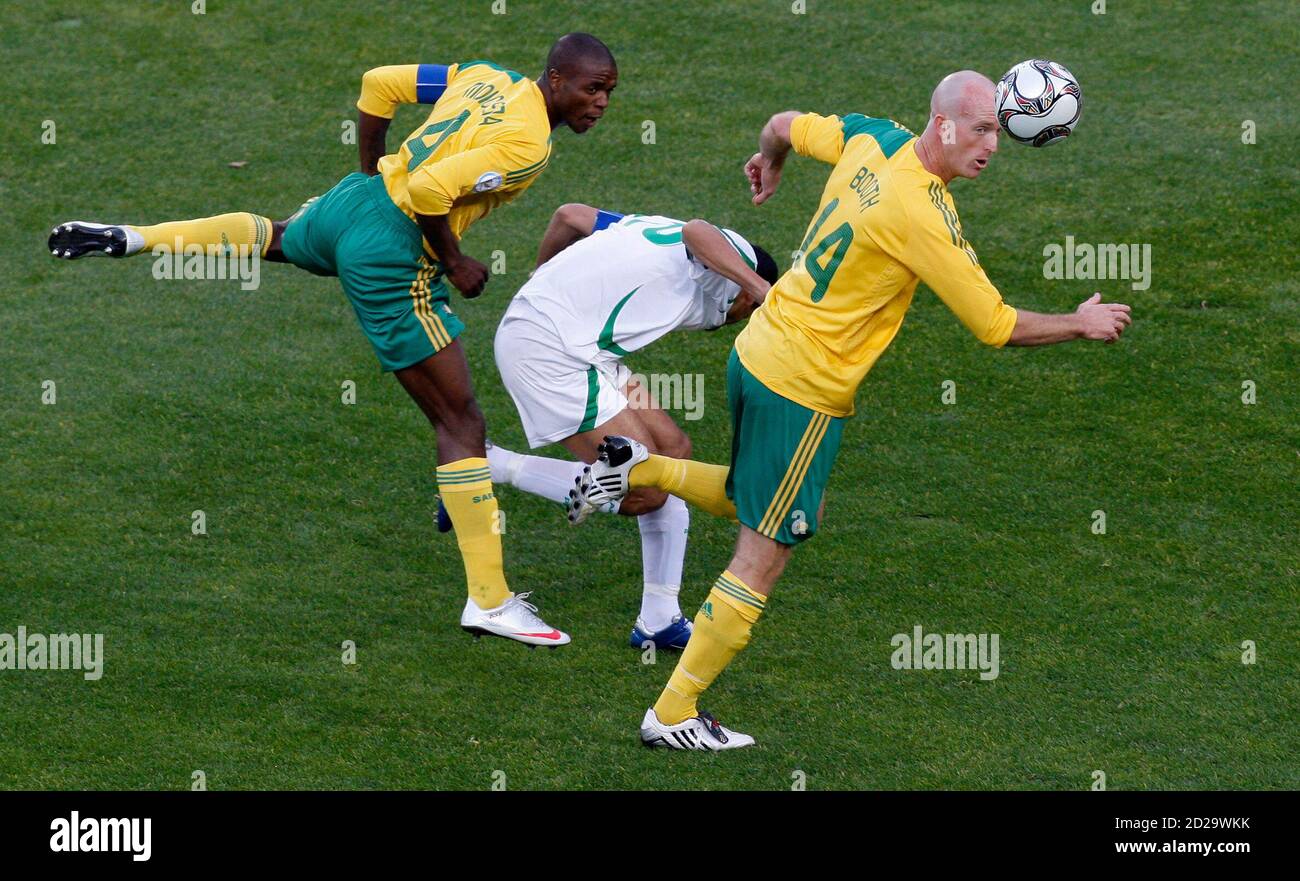 South africas aaron mokoena hi-res stock photography and images - Alamy