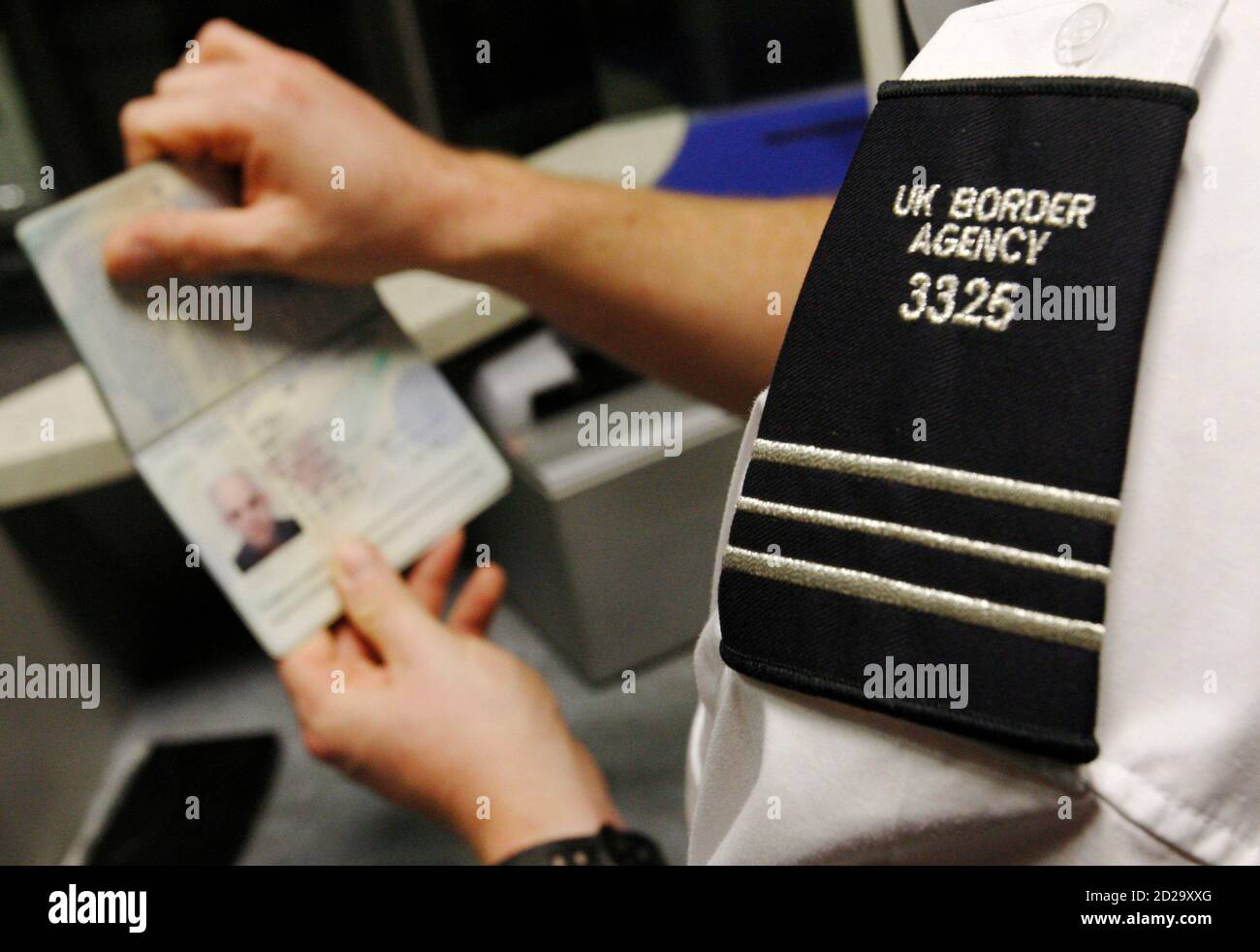 Uk and airport and passport and gates hi-res stock photography and ...