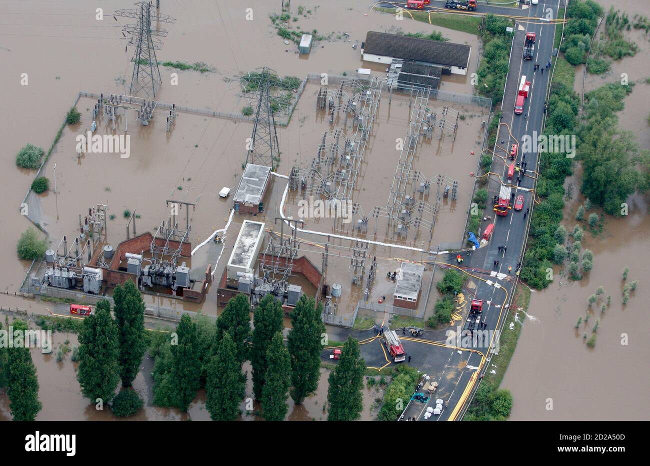 Gloucester flood 2007 hi-res stock photography and images - Alamy