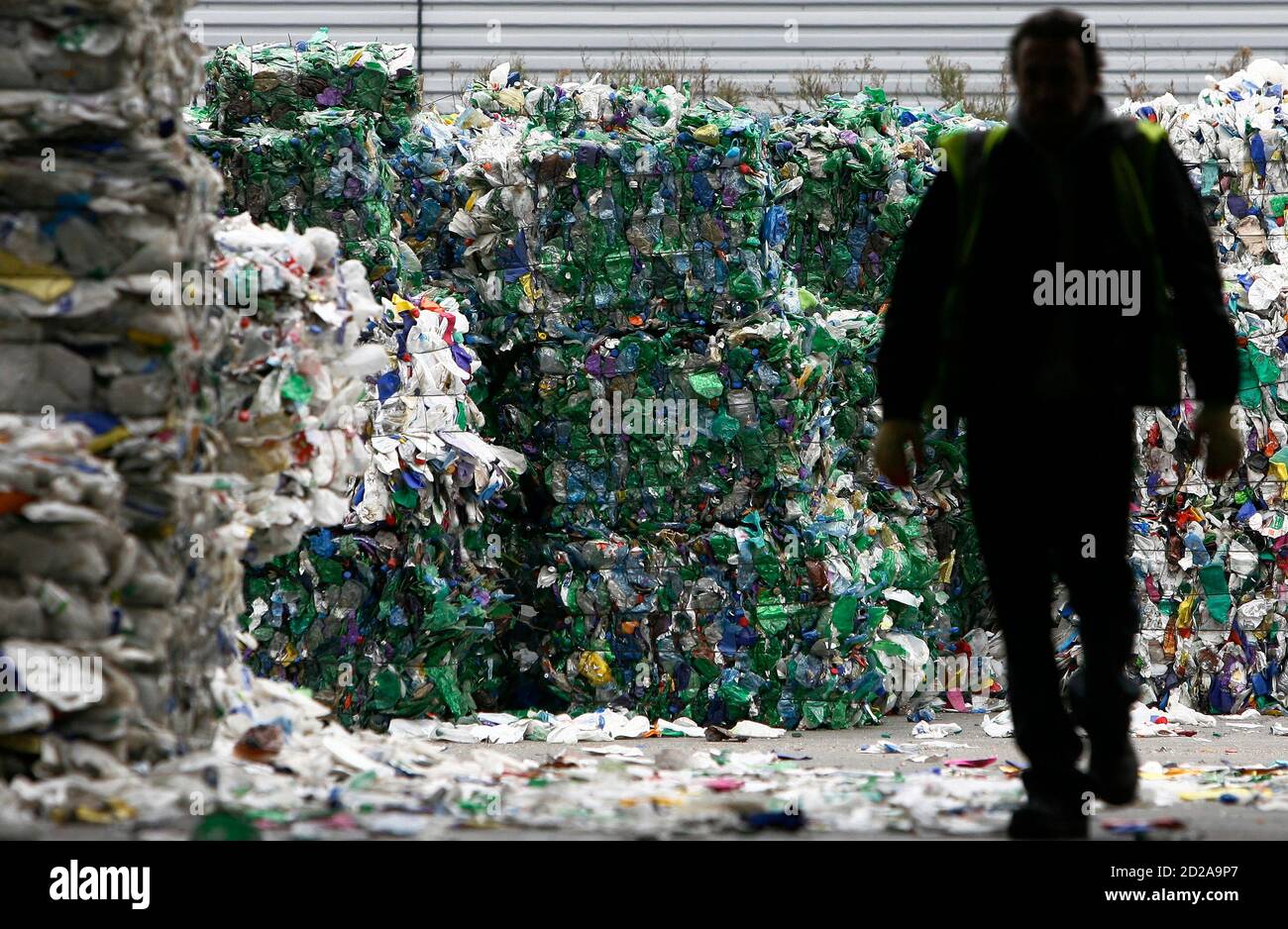 Bundles plastic waste hi-res stock photography and images - Alamy