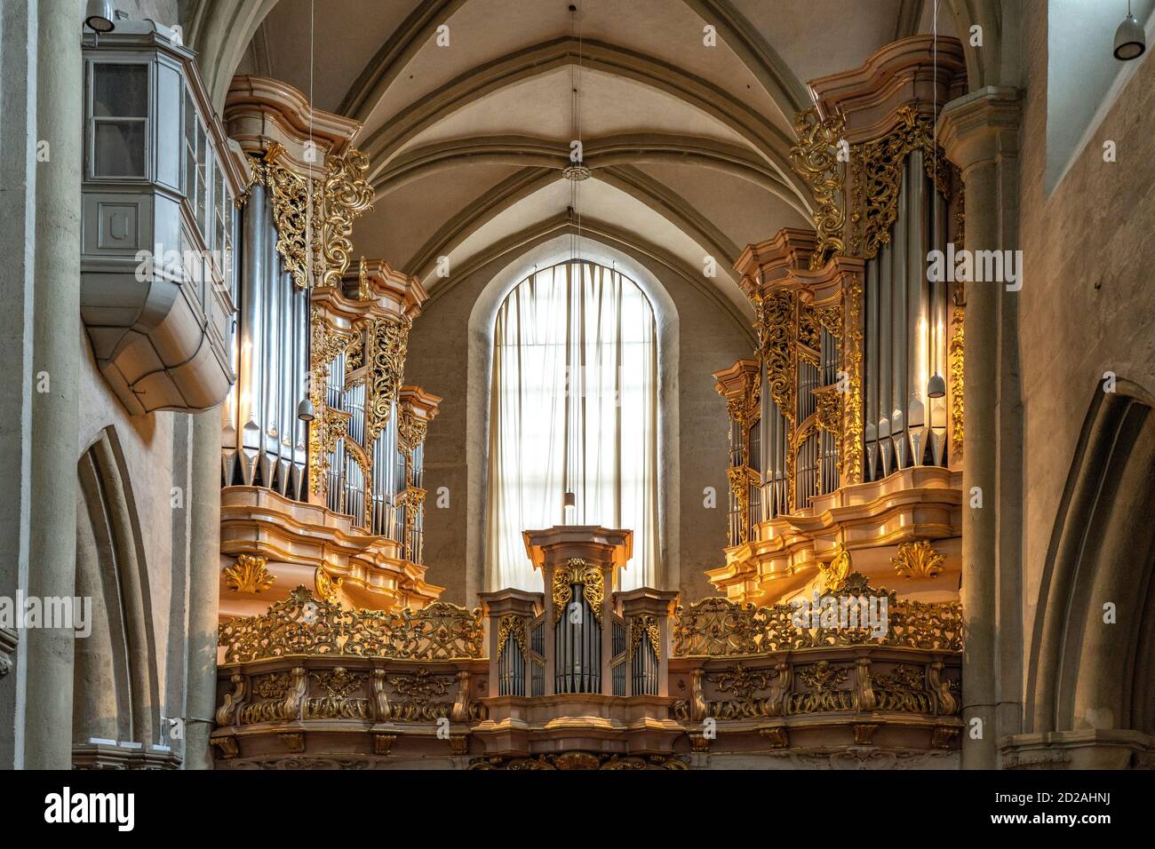 Kirchenorgel der Michaelerkirche oder Pfarrkirche zu St. Michael in ...