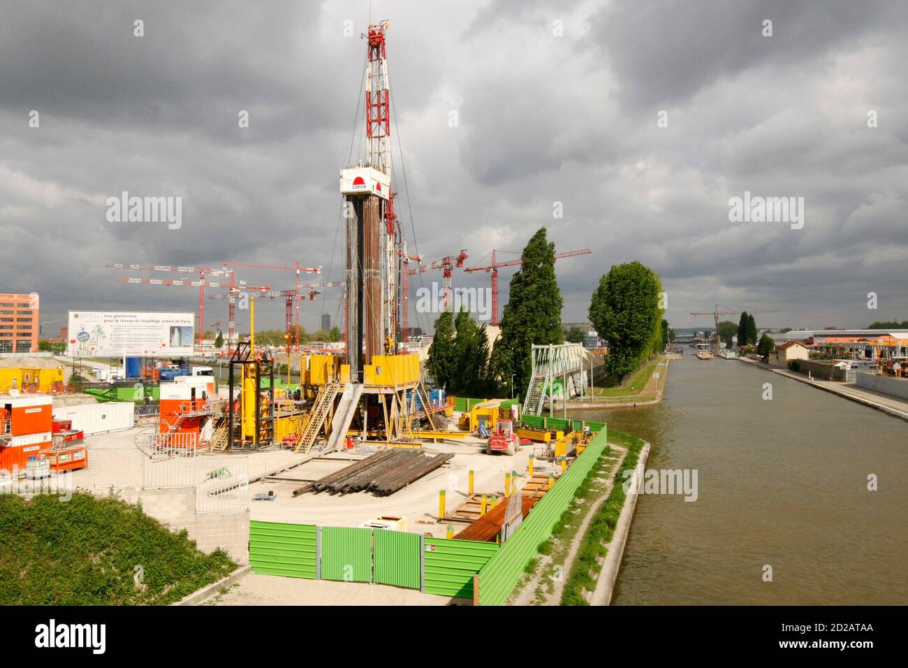 Geothermal district heating hi-res stock photography and images - Alamy